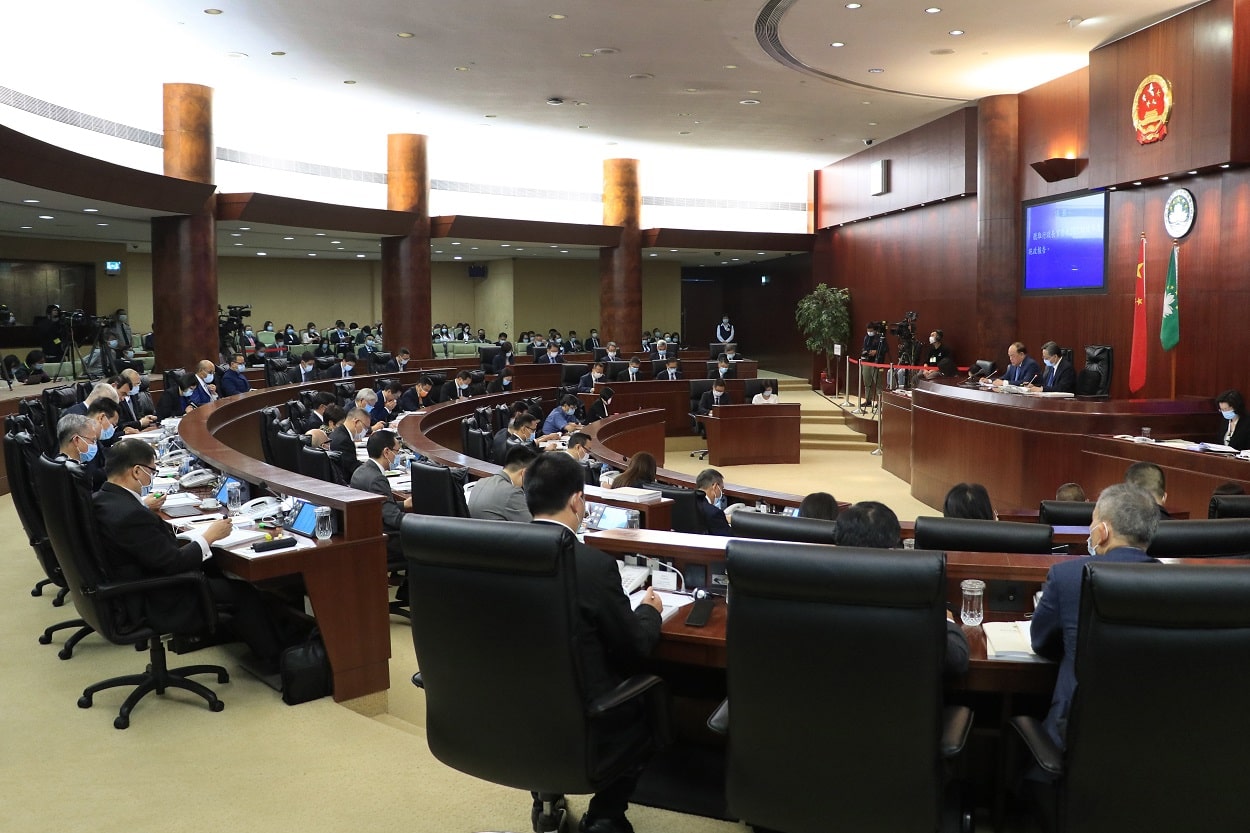 Ustav RH - temeljni pravni dokument - Odvjetnik Tomislav Strniščak